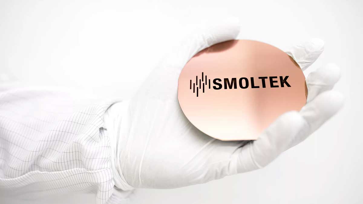 Smolteks CNF MIM Capacitor Break 1 µF/mm²